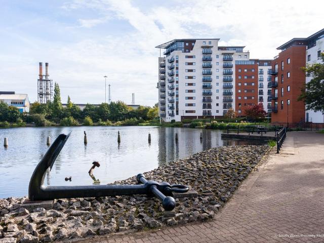Galleon Way, Cardiff CF10, 2 bed flat to rent, £1,500 pcm | PrimeLocation