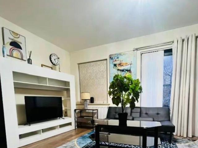 Galleons Drive, Barking IG11, Room to rent, £870 pcm | PrimeLocation