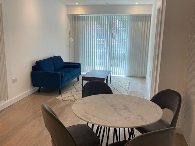 Galleria House, London E16, 1 bed flat to rent, £2,253 pcm | PrimeLocation