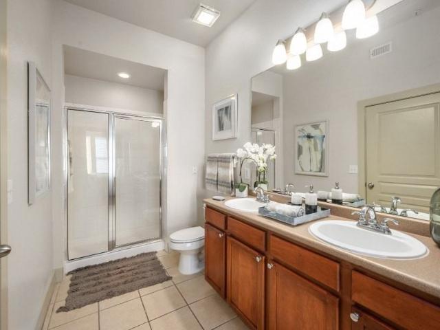Galleria Parc Apartments 2 Bedroom Apartment for Rent at 3363 Mccue Rd, Houston, TX 77056 Great Uptown