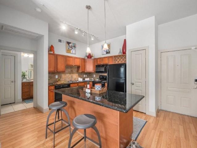 Galleria Parc Apartments 2 Bedroom Apartment for Rent at 3363 Mccue Rd, Houston, TX 77056 Great Uptown
