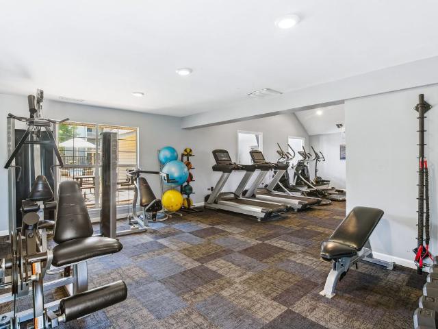 Galleria Park Apartments 1 Bedroom Apartment for Rent at 100 Robins West Pkwy, Warner Robins, GA 31088