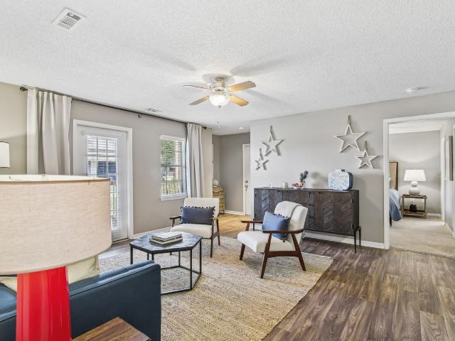 Galleria Park Apartments 2 Bedroom Apartment for Rent at 100 Robins West Pkwy, Warner Robins, GA 31088