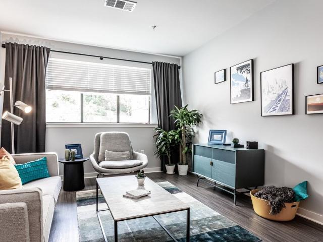 Gallerie Apartments 1 Bedroom Apartment for Rent at 2705 Mcgee Trfy, Kansas City, MO 64108 Union Hill