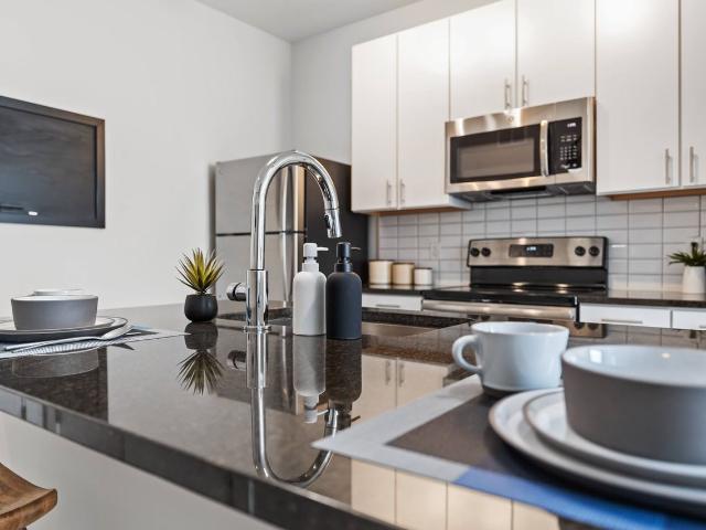 Gallerie Apartments 2 Bedroom Apartment for Rent at 2705 Mcgee Trfy, Kansas City, MO 64108 Union Hill