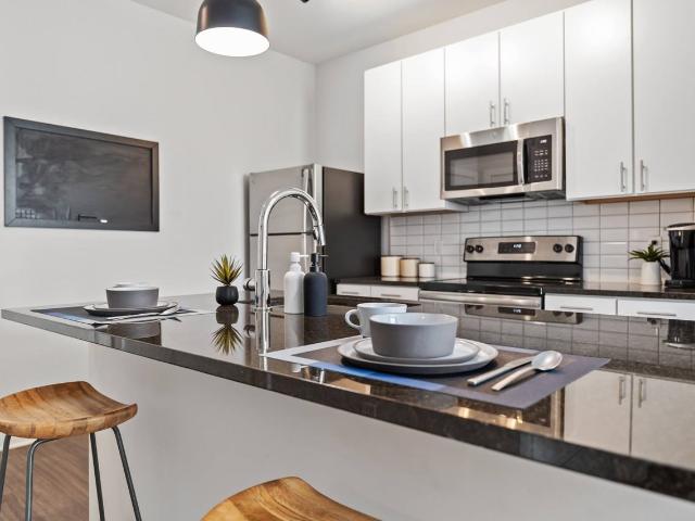 Gallerie Apartments 2 Bedroom Apartment for Rent at 2705 Mcgee Trfy, Kansas City, MO 64108 Union Hill