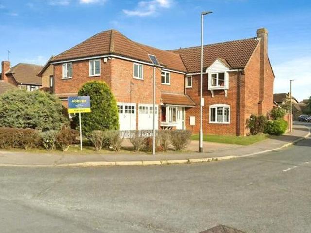 Galleydene, Benfleet, 6 Bedroom Detached