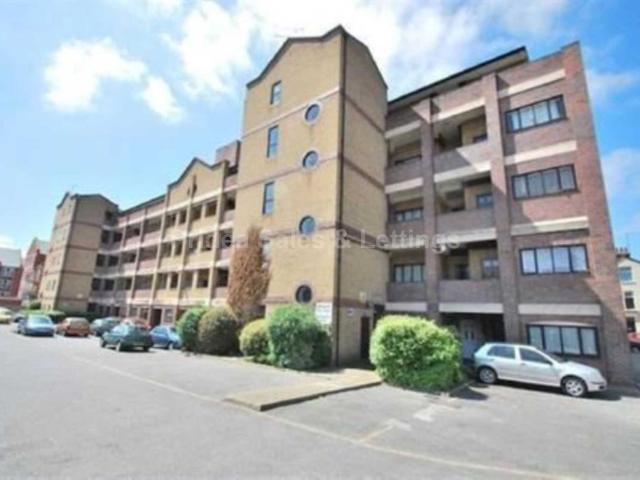 Galliard Court, Northampton NN1, Studio to rent, £650 pcm | PrimeLocation