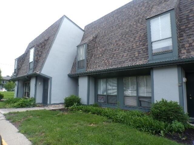 Galliton Ct Apt C, Columbus, Condo For Sale