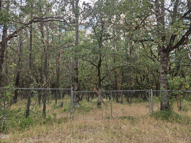 Galls County Rd Unit 363W210000, Central Point, OR 97502