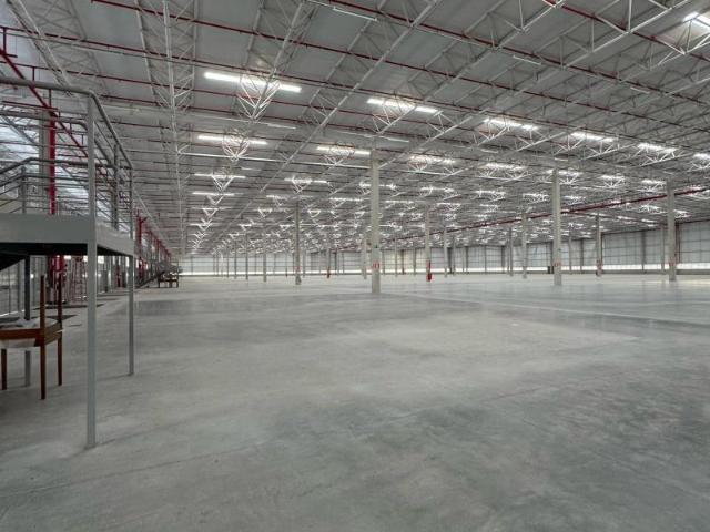 GALPÃO 1.300 m² RESIDENCIAL RECANTO VERDE COTIA/SP