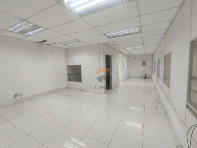 Galpão 288 m² Zona Mista Jardim Fontana Cotia