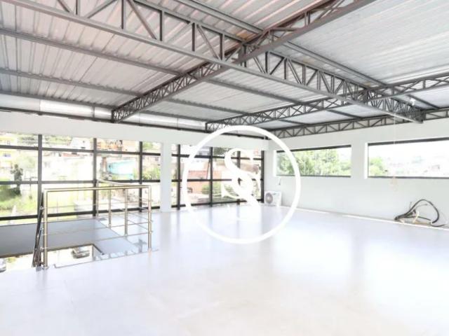 Galpão, 601 m² venda por R$ 4.200.000,00 ou aluguel por R$ 25.920,00/mês Jardim Stella Santo A