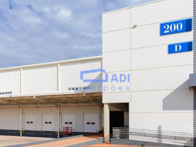 Galpão 8927 m² 13 docas Dutra Guarulhos