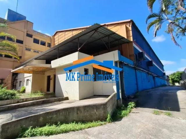 Galpão com terreno 6000m² em Alphaville para locação
