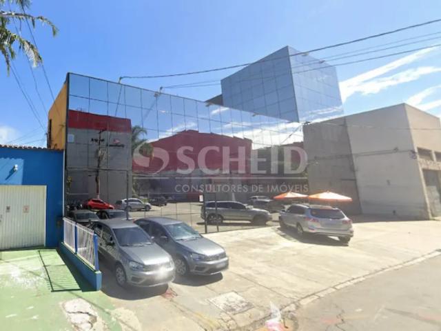 Galpão com 1597m2, em excelente localização no Alto da Boa Vista