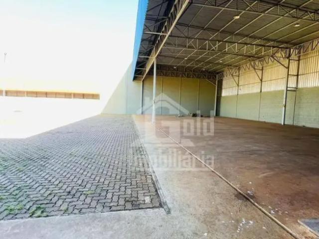 Galpão com 2.000m² para locação na Rodovia Abraão Assed R$ 28.000