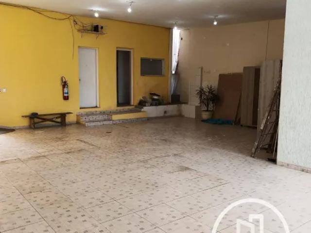 Galpão com 400 m² na Vila Mascote