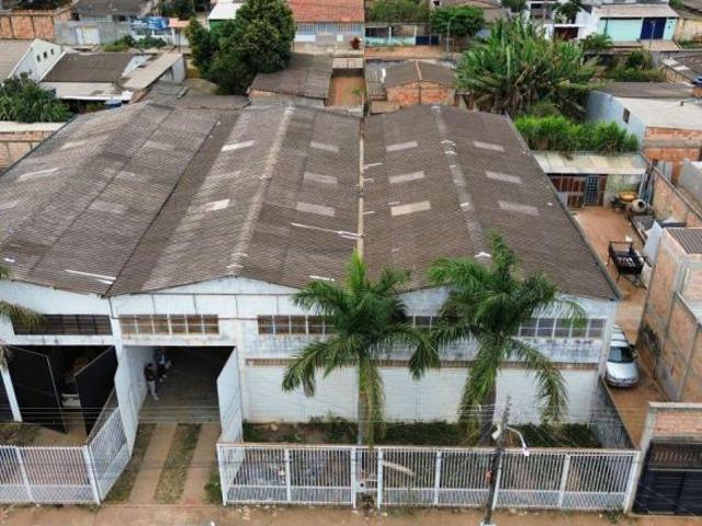 Galpão com 540 m² Jardim Zuleika Luziânia GO