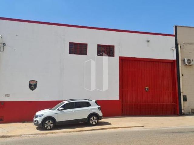 Galpão comercial à venda no Parque Oeste Industrial Goiânia