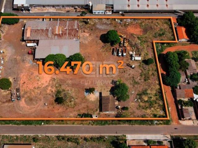 Galpão comercial à venda, próximo a Av. Governador Júlio Campos