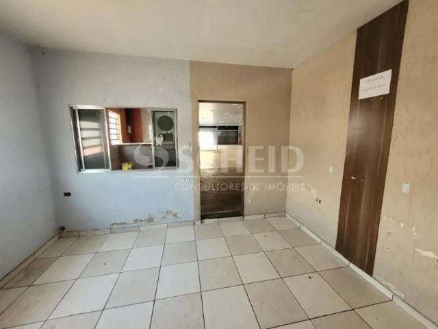 Galpão Comercial com 335m2 em ótima esquina da Vila Mariana
