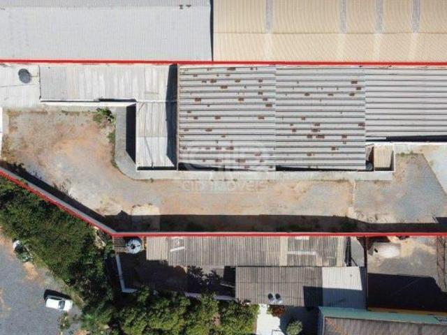 Galpão Comercial com aprox. 1.800m² na Av. Filinto Muller