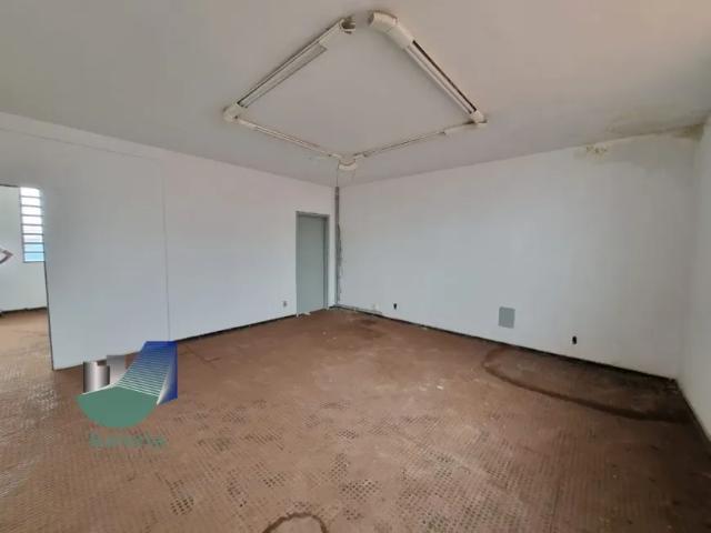 Galpão Comercial para alugar, 307m² Campos Elíseos