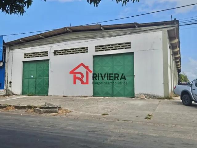 Galpão Comercial para Locação no Turu, São Luís MA: 3 Salas, 3 Banheiros, 700m² de Área!