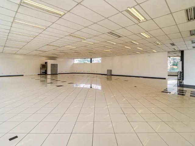 Galpão comercial para locação em Pompeia, 880m²