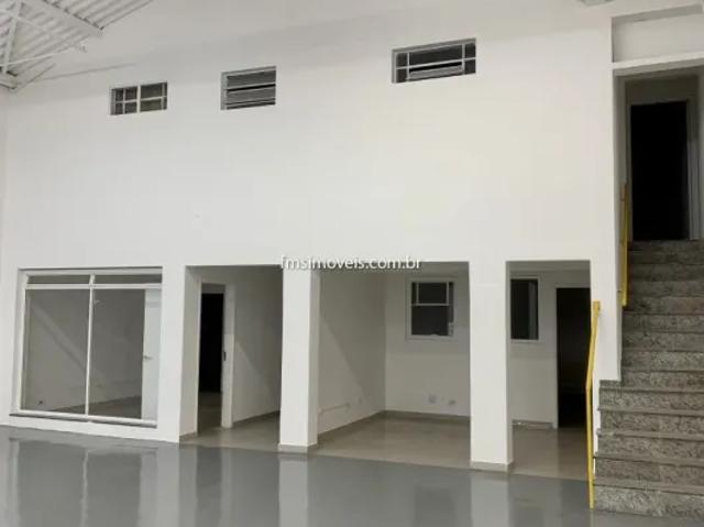Galpão Comercial à Venda ou Locação em São Paulo SP, Barra Funda: 6 Banheiros, 4 Vagas e 840m² de Ár