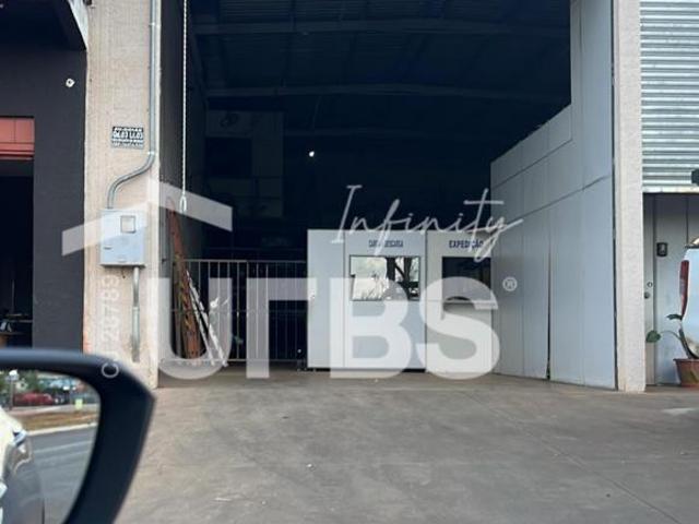 GALPÃO COMERCIAL 200MT SETOR RESIDENCIAL RECANTO DO BOSQUE