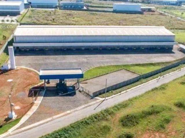 Galpão Classe A com 8.430,40 edificado em um terreno de 24.433,85m² na melhor localização do Pólo JK