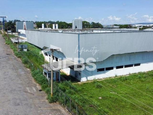 Galpão a venda na localizado na BR 153 em Aparecida de Goiânia