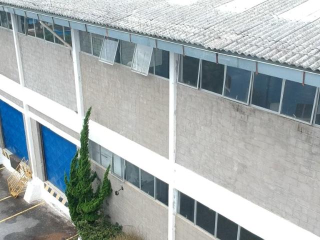 Galpão a venda no Vila Louro Embu Guaçu 3 Dorms
