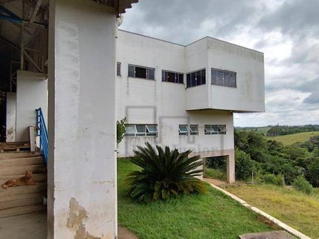 Galpão a venda no Cidade Jardim Boituva 3 Dorms