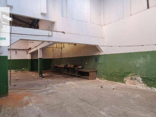 Galpão a venda no Jardim Santo André 2 Dorms