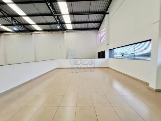 Galpão amplo de 1054m² com mezanino para locação Jardim Jóquei Clube
