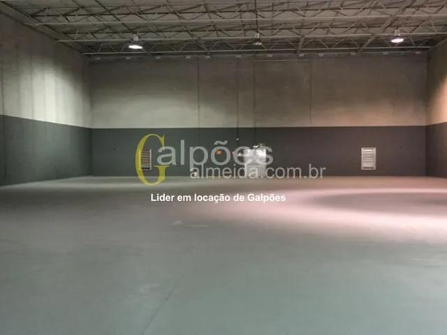Galpão / Armazém / Depósito 889.87m² Osasco