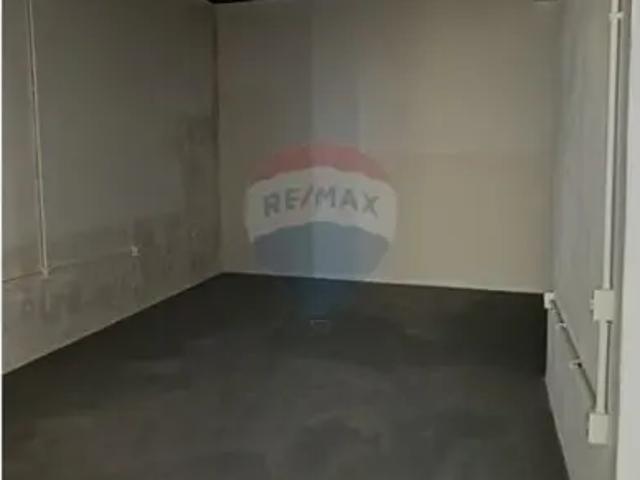 Galpão de 100m² para loacaçao na Rua Tetresa Petrópolis/RJ