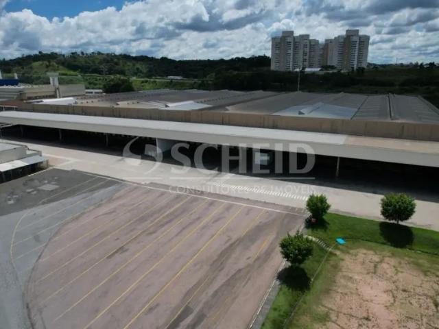 Galpão de 12.783m2 de construção em área industrial de Jundiai