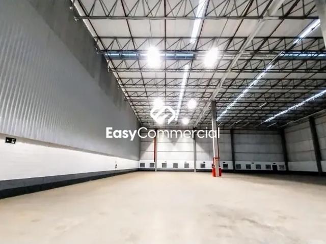 Galpão de 7.000 m² em Embu