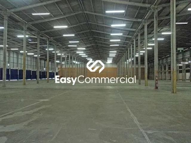 Galpão de 4.000 m² com doca em Gravataí