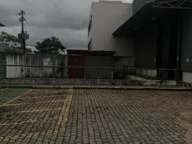 Galpão / Depósito / Armazém em Granja dos Cavaleiros Macaé