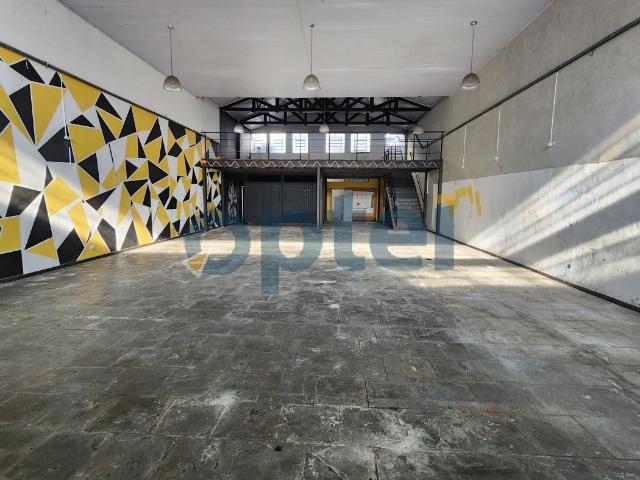Galpão / Depósito / Armazém para venda e aluguel em Utinga em Santo André São Paulo de 378.00m² com 2 Garagens