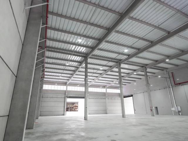 Galpão / Depósito / Armazém para venda e aluguel em Éden em Sorocaba São Paulo de 2588.00m² com 20 Garagens