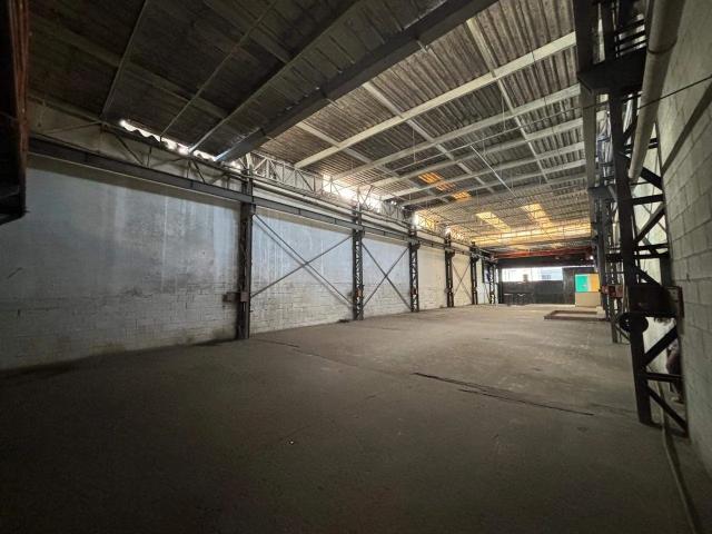 Galpão / Depósito / Armazém para venda e aluguel em Jundiapeba em Mogi Das Cruzes São Paulo de 501.00m²