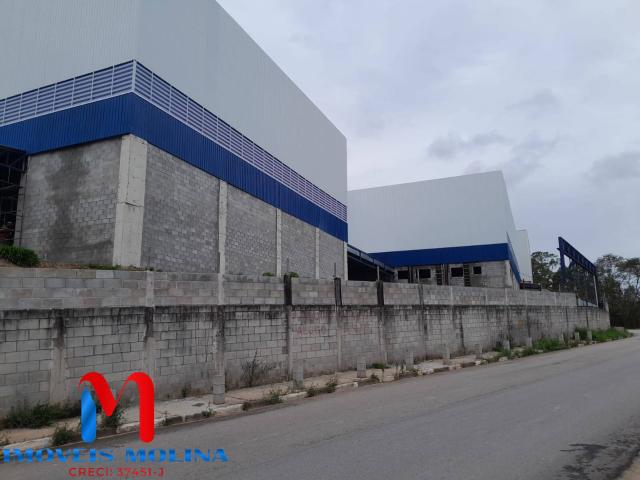 Galpão / Depósito / Armazém para venda e aluguel em Parque Paraíso em Itapecerica Da Serra São Paulo de 2000.00m²