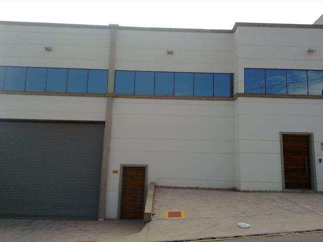 Galpão / Depósito / Armazém para venda em Guaturinho em Cajamar São Paulo de 1013.00m² com 2 Garagens