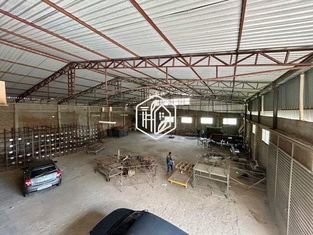 Galpão / Depósito / Armazém para venda em Parque Novo Horizonte em Itaquaquecetuba São Paulo de 600.00m² com 5 Garagens